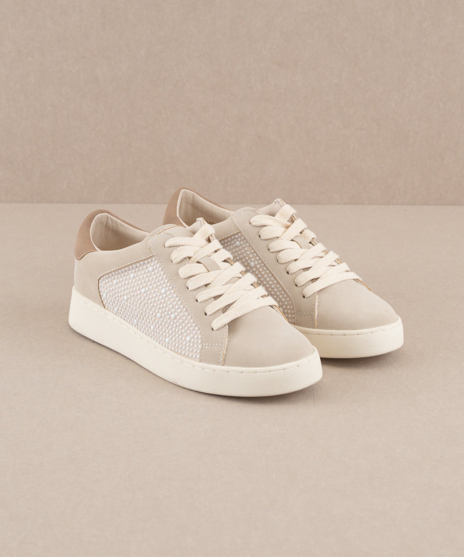 Oasis Society Sneakers & Flats