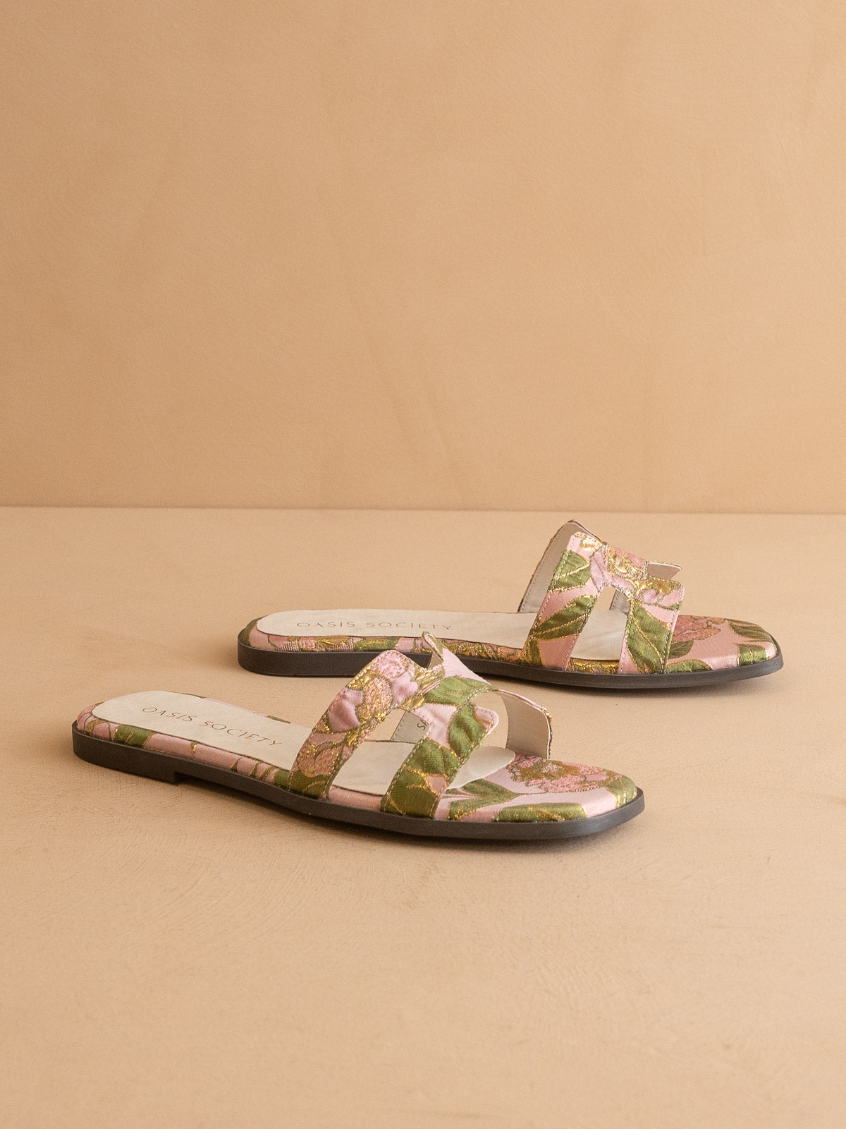 The Everlee | Rose Garden Floral H-Strap Summer Sandal – Oasis Society