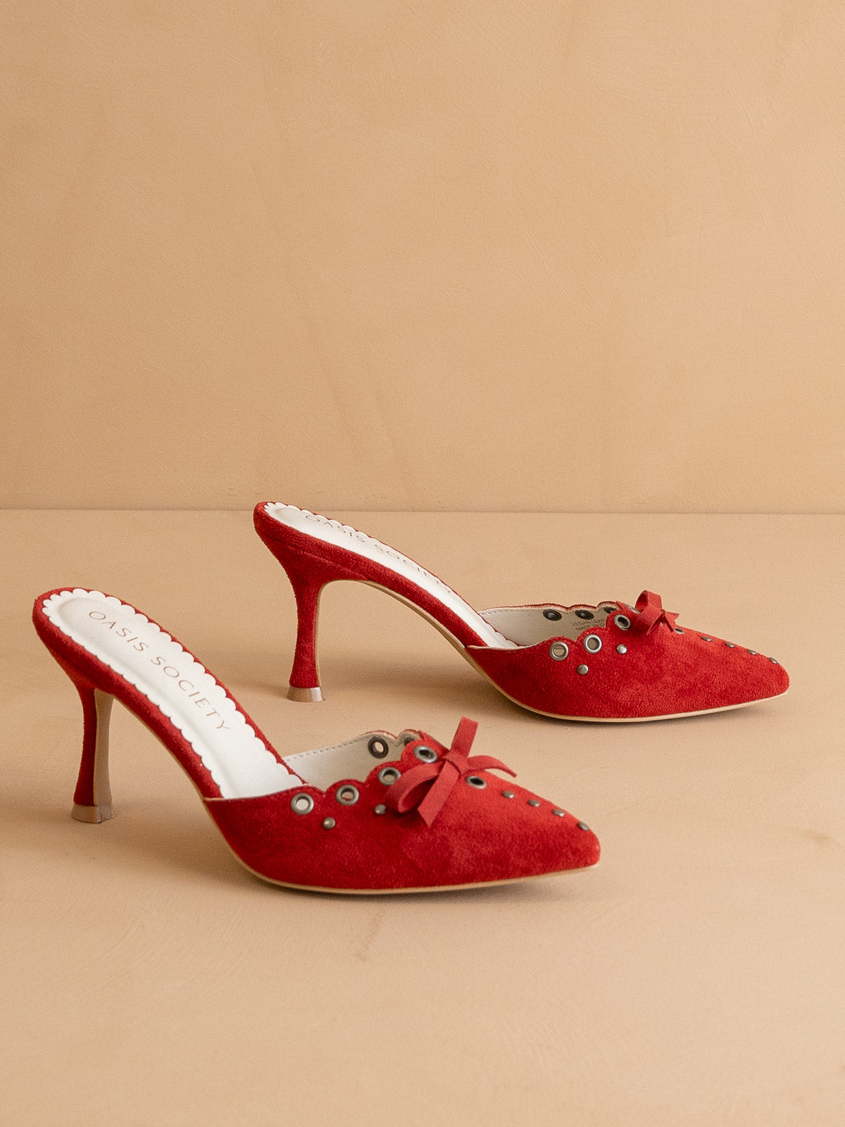 The Meridian | Red Kitten Heel – Oasis Society