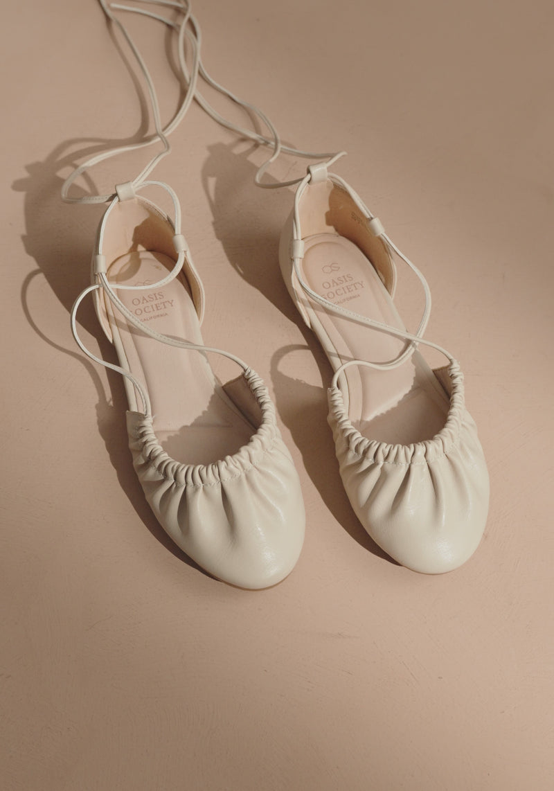 Trending Women’s Flats, Sandals & Everyday Shoes | Oasis Society